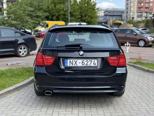 Melns BMW 320 2010 Rīga, ar dzinēja tilpumu 2.00 L un nobraukumu 298 tūkst. km par 3990 €, foto 4 vietnē AUTOMOTO.COM.LV