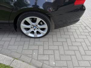 Melns BMW 320 2010 Rīga, ar dzinēja tilpumu 2.00 L un nobraukumu 298 tūkst. km par 3990 €, foto 7 vietnē AUTOMOTO.COM.LV