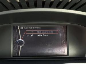 Melns BMW 320 2010 Rīga, ar dzinēja tilpumu 2.00 L un nobraukumu 298 tūkst. km par 3990 €, foto 19 vietnē AUTOMOTO.COM.LV