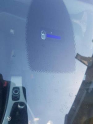 Melns BMW 320 2010 Utena, ar dzinēja tilpumu 2.00 L un nobraukumu 291 tūkst. km par 3200 €, foto 10 vietnē AUTOMOTO.COM.LV