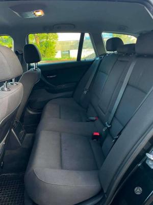 Melns BMW 320 2010 Viļņa, ar dzinēja tilpumu 2.00 L un nobraukumu 440 tūkst. km par 3400 €, foto 9 vietnē AUTOMOTO.COM.LV