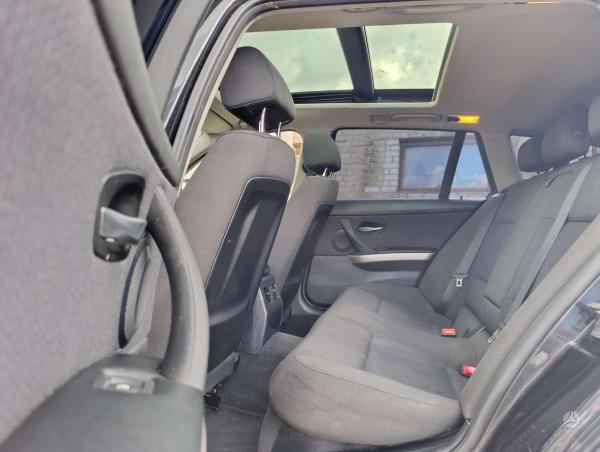 Black BMW 320 2010 in Utena, with an engine capacity of 2.00 L and mileage of 290 thousand km for 3200 €, photo 10 on AUTOMOTO.COM.LV