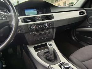 Черный БМВ 320 2010 в Утена, объемом двигателя 2.00 л и пробегом 290 тыс. км за 3200 €, фото 16 на AUTOMOTO.COM.LV