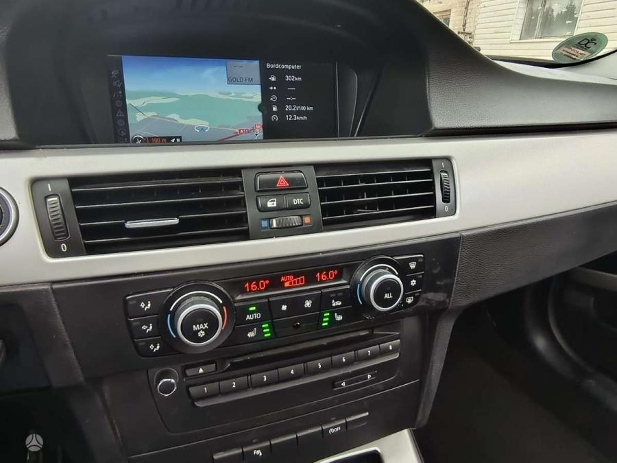 Черный БМВ 320 2010 в Утена, объемом двигателя 2.00 л и пробегом 290 тыс. км за 3200 €, фото 17 на AUTOMOTO.COM.LV