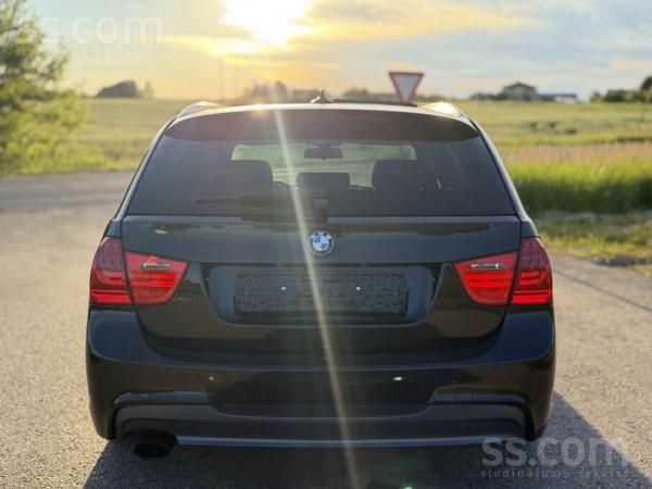 Black BMW 320 2010 in Daugavpils, with an engine capacity of 2.00 L and mileage of 340 thousand km for 6800 €, photo 5 on AUTOMOTO.COM.LV