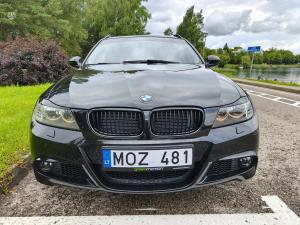 Black BMW 320 2010 in Vilnius, with an engine capacity of 2.00 L and mileage of 296 thousand km for 3700 €, photo 27 on AUTOMOTO.COM.LV
