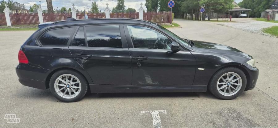 Black BMW 320 2010 in Silale, with an engine capacity of 2.00 L and mileage of 327 thousand km for 3300 €, photo 1 on AUTOMOTO.COM.LV