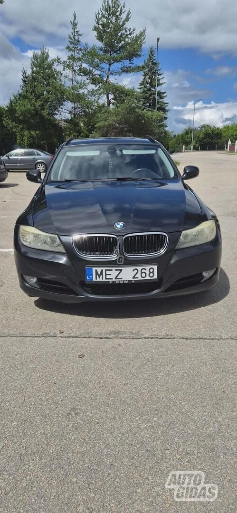 Black BMW 320 2010 in Silale, with an engine capacity of 2.00 L and mileage of 327 thousand km for 3300 €, photo 5 on AUTOMOTO.COM.LV