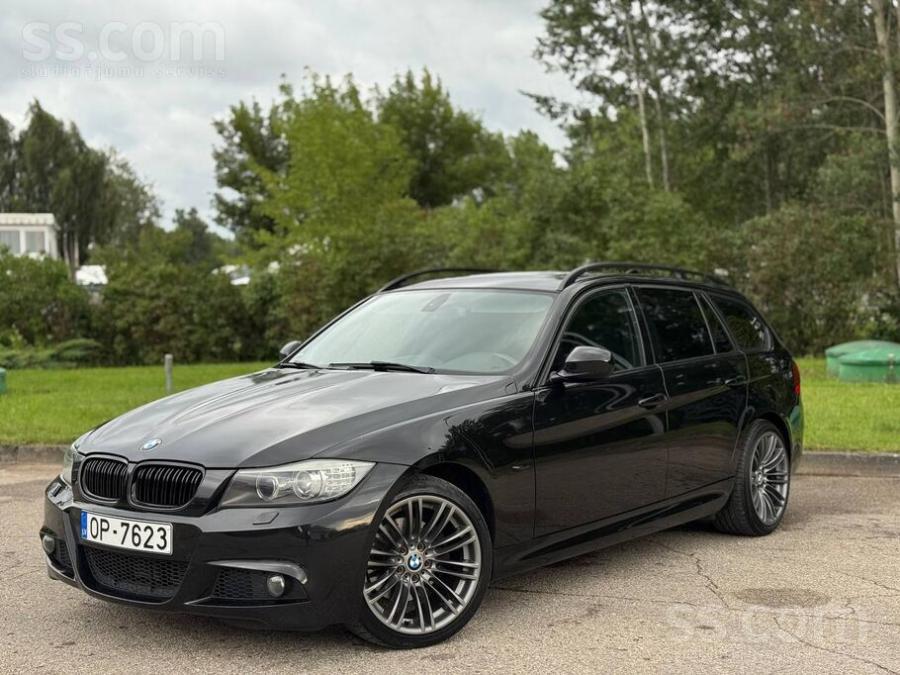Black BMW 320 2010 in Riga, with an engine capacity of 2.00 L and mileage of 301 thousand km for 6550 €, photo 1 on AUTOMOTO.COM.LV