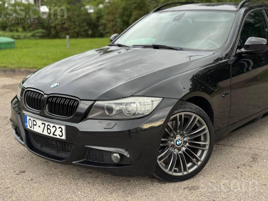 Black BMW 320 2010 in Riga, with an engine capacity of 2.00 L and mileage of 301 thousand km for 6550 €, photo 4 on AUTOMOTO.COM.LV