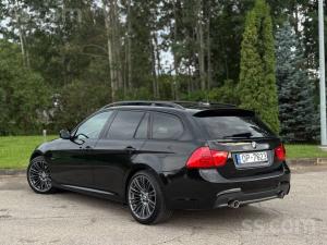 Black BMW 320 2010 in Riga, with an engine capacity of 2.00 L and mileage of 301 thousand km for 6550 €, photo 6 on AUTOMOTO.COM.LV