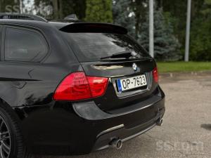 Black BMW 320 2010 in Riga, with an engine capacity of 2.00 L and mileage of 301 thousand km for 6550 €, photo 7 on AUTOMOTO.COM.LV