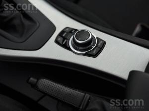 Black BMW 320 2010 in Riga, with an engine capacity of 2.00 L and mileage of 301 thousand km for 6550 €, photo 20 on AUTOMOTO.COM.LV
