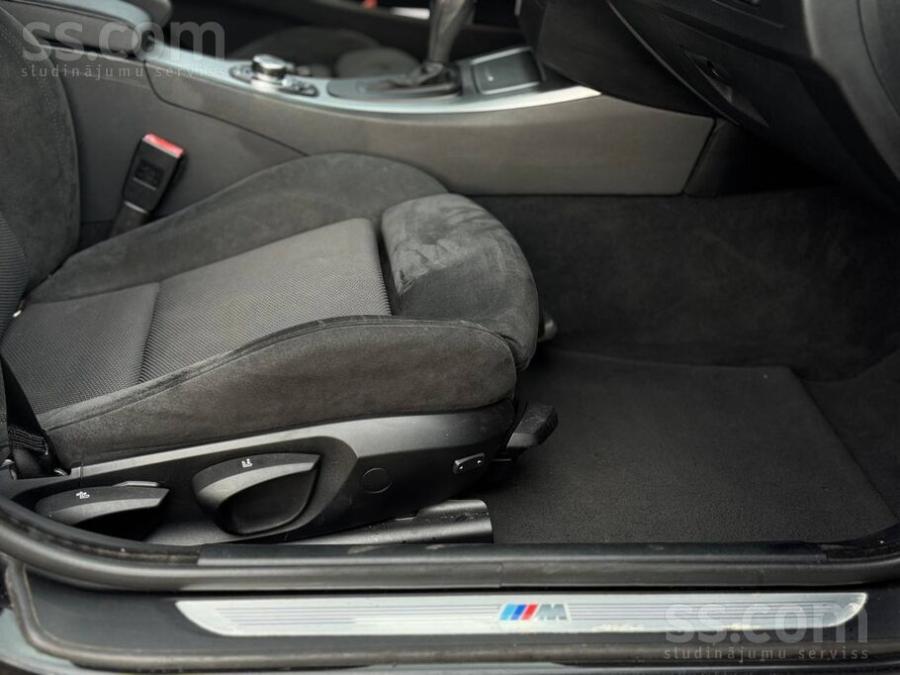 Black BMW 320 2010 in Riga, with an engine capacity of 2.00 L and mileage of 301 thousand km for 6550 €, photo 24 on AUTOMOTO.COM.LV