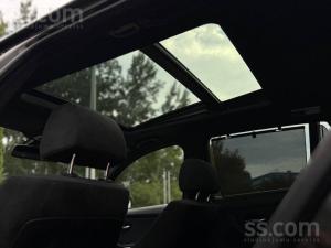 Black BMW 320 2010 in Riga, with an engine capacity of 2.00 L and mileage of 301 thousand km for 6550 €, photo 26 on AUTOMOTO.COM.LV