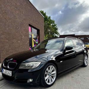 Melns BMW 320 2010 Kaišiadorys, ar dzinēja tilpumu 2.00 L un nobraukumu 350 tūkst. km par 3900 €, foto 14 vietnē AUTOMOTO.COM.LV