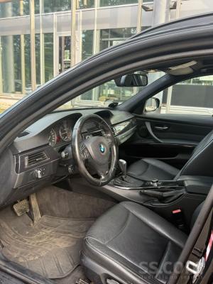 Black BMW 320 2010 in Riga, with an engine capacity of 2.00 L and mileage of 0 thousand km for 4500 €, photo 9 on AUTOMOTO.COM.LV