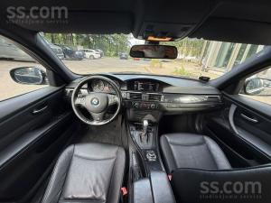 Black BMW 320 2010 in Riga, with an engine capacity of 2.00 L and mileage of 0 thousand km for 4500 €, photo 10 on AUTOMOTO.COM.LV