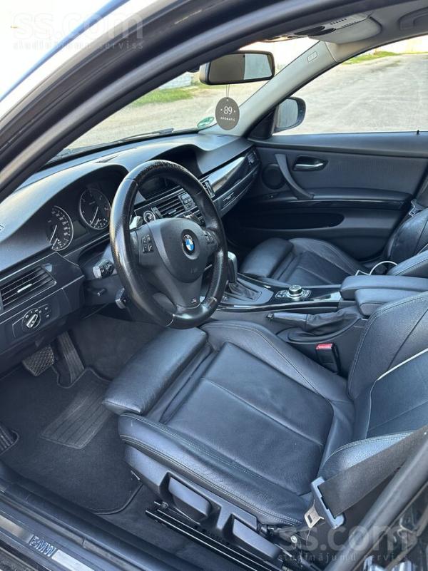 Melns BMW 320 2010 Valmiera, ar dzinēja tilpumu 2.00 L un nobraukumu 336 tūkst. km par 5000 €, foto 6 vietnē AUTOMOTO.COM.LV