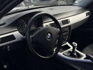 Black BMW 320 2010 in Vilnius, with an engine capacity of 2.00 L and mileage of 383 thousand km for 3350 €, photo 8 on AUTOMOTO.COM.LV