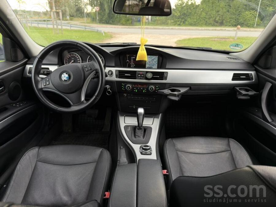 Melns BMW 320 2010 Jelgava, ar dzinēja tilpumu 2.00 L un nobraukumu 290 tūkst. km par 5699 €, foto 8 vietnē AUTOMOTO.COM.LV