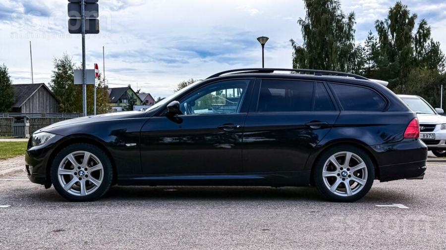 Черный БМВ 320 2010 в Рига, объемом двигателя 2.00 л и пробегом 338 тыс. км за 6200 €, фото 4 на AUTOMOTO.COM.LV