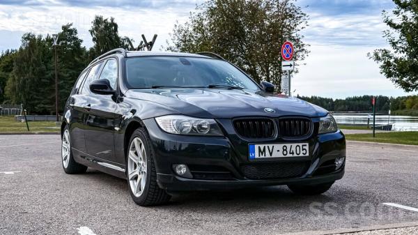 Black BMW 320 2010 in Riga, with an engine capacity of 2.00 L and mileage of 338 thousand km for 6200 €, photo 8 on AUTOMOTO.COM.LV
