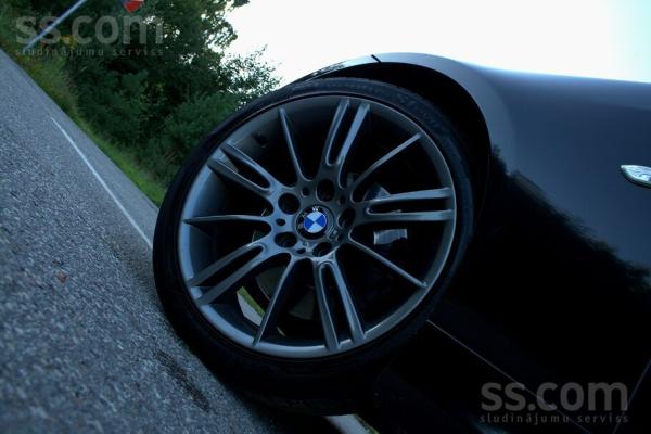 Melns BMW 320 2010 Tukums, ar dzinēja tilpumu 2.00 L un nobraukumu 255 tūkst. km par 7499 €, foto 5 vietnē AUTOMOTO.COM.LV