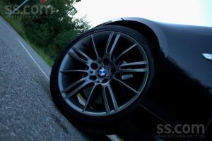 Melns BMW 320 2010 Tukums, ar dzinēja tilpumu 2.00 L un nobraukumu 255 tūkst. km par 7499 €, foto 5 vietnē AUTOMOTO.COM.LV