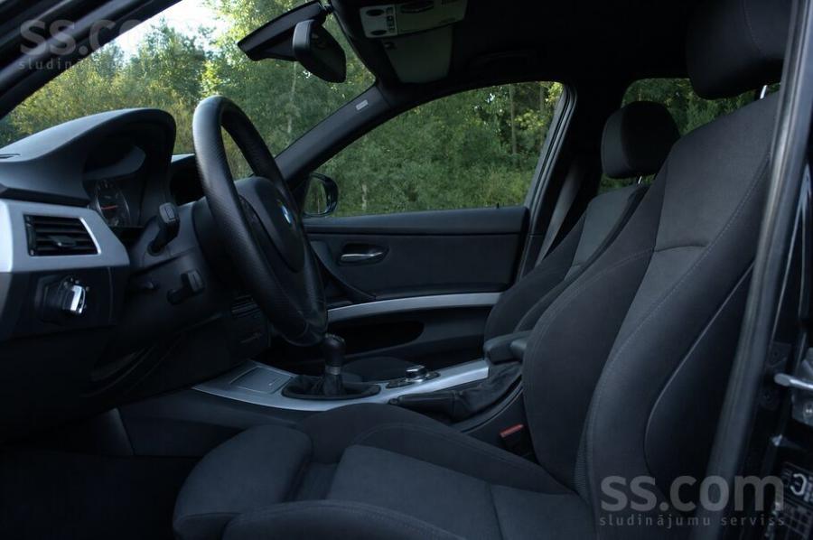 Melns BMW 320 2010 Tukums, ar dzinēja tilpumu 2.00 L un nobraukumu 255 tūkst. km par 7499 €, foto 6 vietnē AUTOMOTO.COM.LV