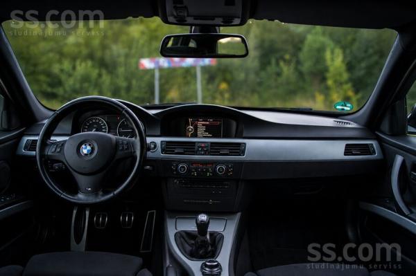 Melns BMW 320 2010 Tukums, ar dzinēja tilpumu 2.00 L un nobraukumu 255 tūkst. km par 7499 €, foto 7 vietnē AUTOMOTO.COM.LV