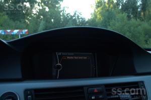 Melns BMW 320 2010 Tukums, ar dzinēja tilpumu 2.00 L un nobraukumu 255 tūkst. km par 7499 €, foto 13 vietnē AUTOMOTO.COM.LV