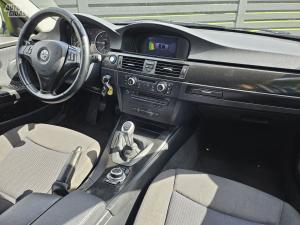 Черный БМВ 320 2010 в Кретинга, объемом двигателя 2.00 л и пробегом 392 тыс. км за 3200 €, фото 8 на AUTOMOTO.COM.LV