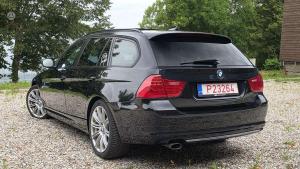 Black BMW 320 2010 in Raseiniai, with an engine capacity of 2.00 L and mileage of 338 thousand km for 3997 €, photo 8 on AUTOMOTO.COM.LV