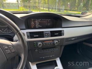 Melns BMW 320 2010 Cēsis, ar dzinēja tilpumu 2.00 L un nobraukumu 267 tūkst. km par 5750 €, foto 15 vietnē AUTOMOTO.COM.LV