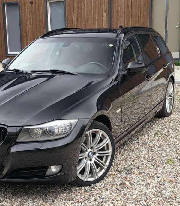 Black BMW 320 2010 in Raseiniai, with an engine capacity of 2.00 L and mileage of 338 thousand km for 3999 €, photo 4 on AUTOMOTO.COM.LV