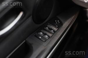 Black BMW 320 2010 in Riga, with an engine capacity of 2.00 L and mileage of 311 thousand km for 5990 €, photo 14 on AUTOMOTO.COM.LV