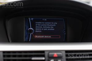 Black BMW 320 2010 in Riga, with an engine capacity of 2.00 L and mileage of 311 thousand km for 5990 €, photo 20 on AUTOMOTO.COM.LV