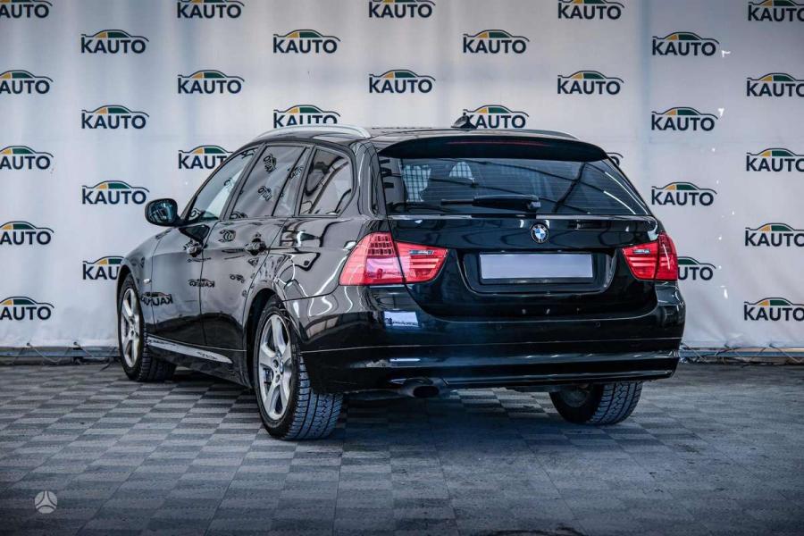 Черный БМВ 320 2010 в Каунас, объемом двигателя 2.00 л и пробегом 260 тыс. км за 5290 €, фото 5 на AUTOMOTO.COM.LV