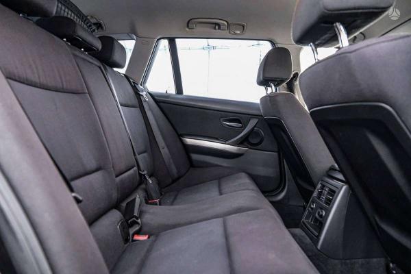 Черный БМВ 320 2010 в Каунас, объемом двигателя 2.00 л и пробегом 260 тыс. км за 5290 €, фото 11 на AUTOMOTO.COM.LV