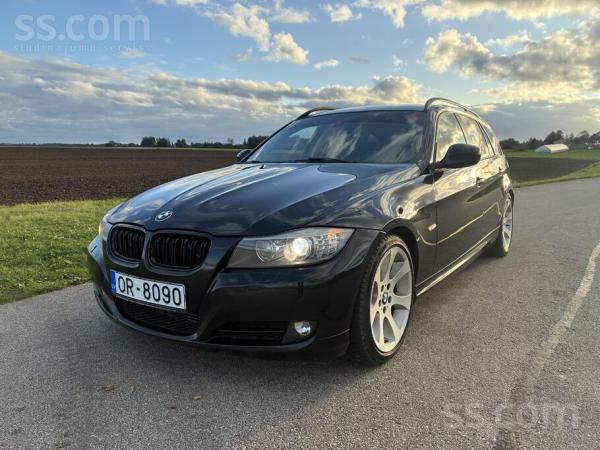 Black BMW 320 2010 in Bauska, with an engine capacity of 2.00 L and mileage of 371 thousand km for 5200 €, photo 1 on AUTOMOTO.COM.LV