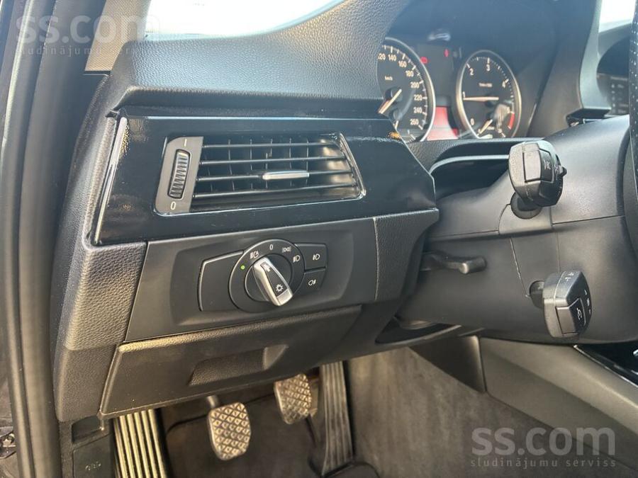 Melns BMW 320 2010 Bauska, ar dzinēja tilpumu 2.00 L un nobraukumu 371 tūkst. km par 5200 €, foto 9 vietnē AUTOMOTO.COM.LV