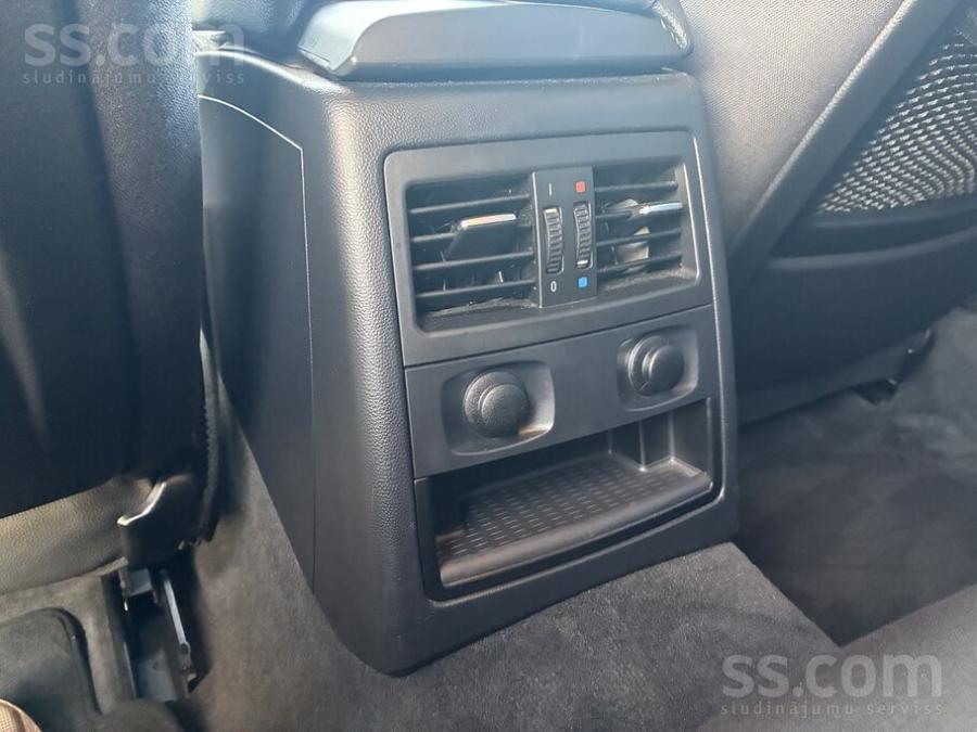 Melns BMW 320 2010 Bauska, ar dzinēja tilpumu 2.00 L un nobraukumu 371 tūkst. km par 5200 €, foto 11 vietnē AUTOMOTO.COM.LV