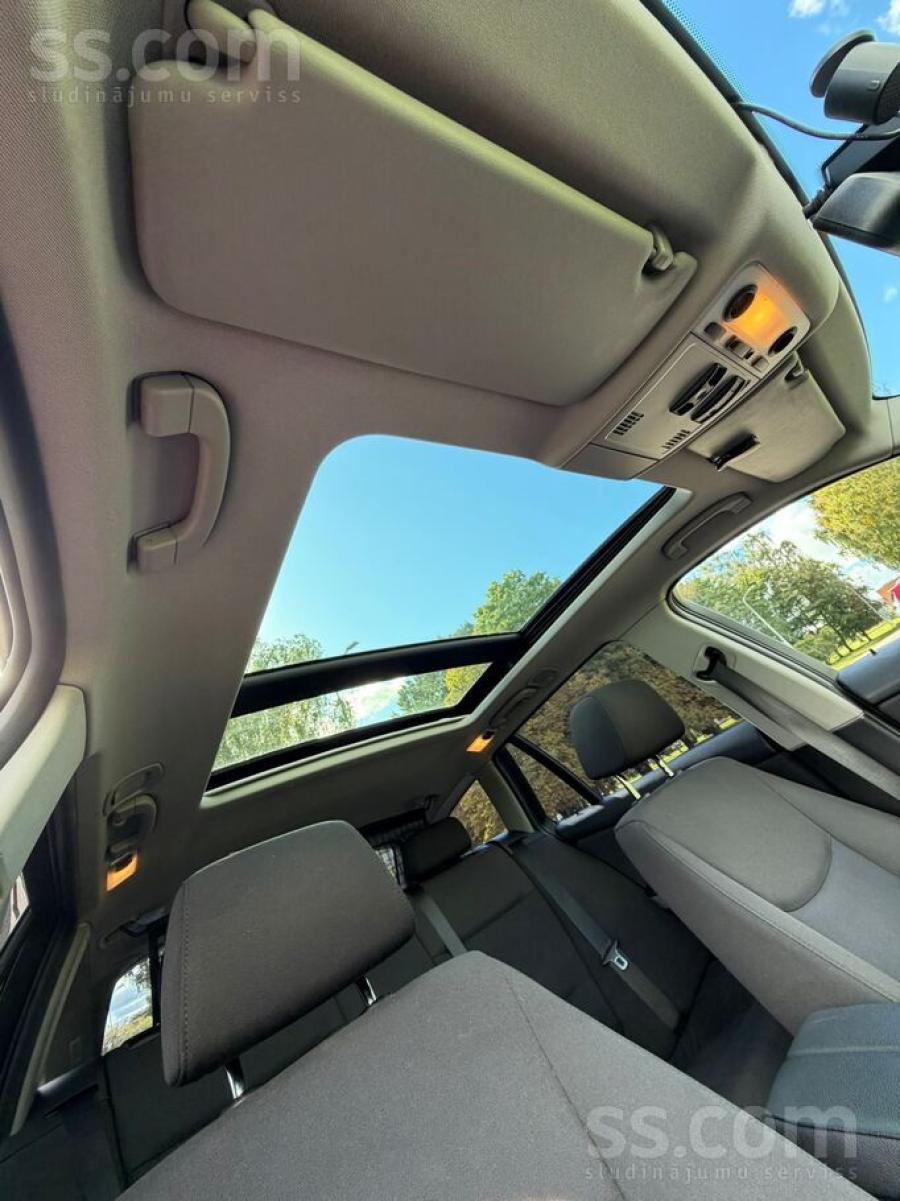 Melns BMW 320 2010 Liepāja, ar dzinēja tilpumu 2.00 L un nobraukumu 289 tūkst. km par 5300 €, foto 7 vietnē AUTOMOTO.COM.LV