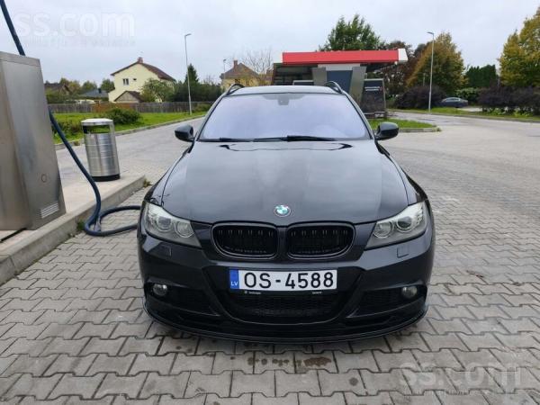 Black BMW 320 2010 in Jelgava, with an engine capacity of 2.00 L and mileage of 0 thousand km for 5500 €, photo 4 on AUTOMOTO.COM.LV