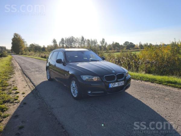 Melns BMW 320 2010 Jelgava, ar dzinēja tilpumu 2.00 L un nobraukumu 273 tūkst. km par 3750 €, foto 8 vietnē AUTOMOTO.COM.LV
