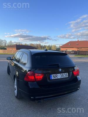 Melns BMW 320 2011 Jelgava, ar dzinēja tilpumu 2.00 L un nobraukumu 238 tūkst. km par 5700 €, foto 3 vietnē AUTOMOTO.COM.LV