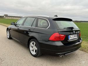 Black BMW 320 2011 in Panevezys, with an engine capacity of 2.00 L and mileage of 283 thousand km for 5500 €, photo 6 on AUTOMOTO.COM.LV