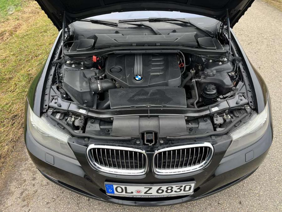 Black BMW 320 2011 in Panevezys, with an engine capacity of 2.00 L and mileage of 283 thousand km for 5500 €, photo 20 on AUTOMOTO.COM.LV