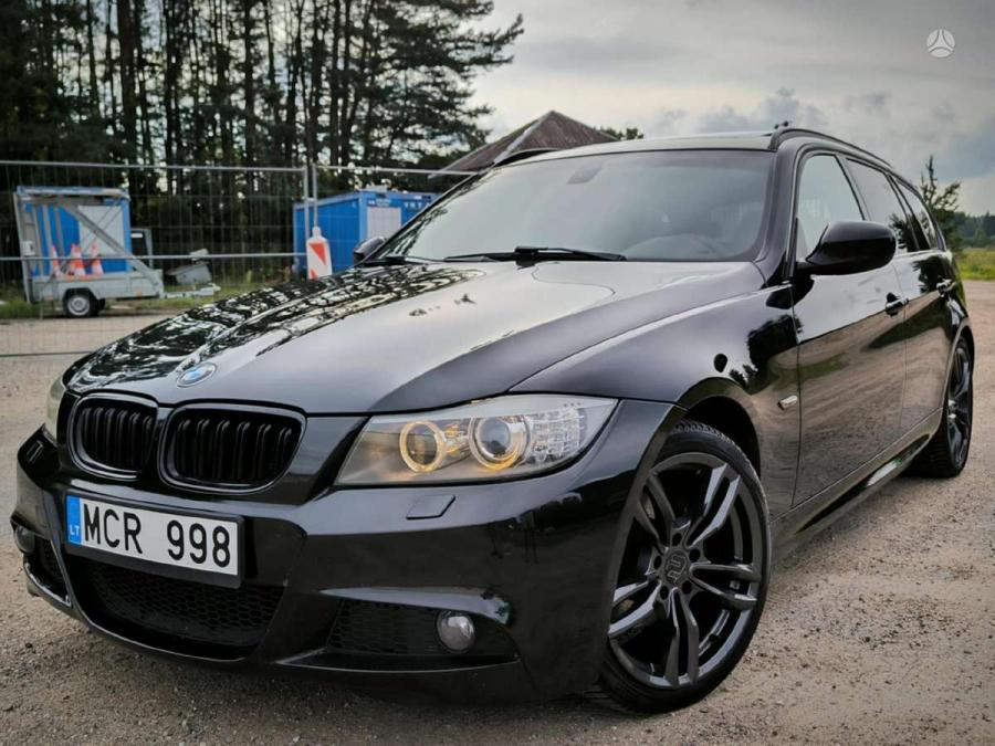 Melns BMW 320 2011 Trakai, ar dzinēja tilpumu 2.00 L un nobraukumu 366 tūkst. km par 5290 €, foto 2 vietnē AUTOMOTO.COM.LV
